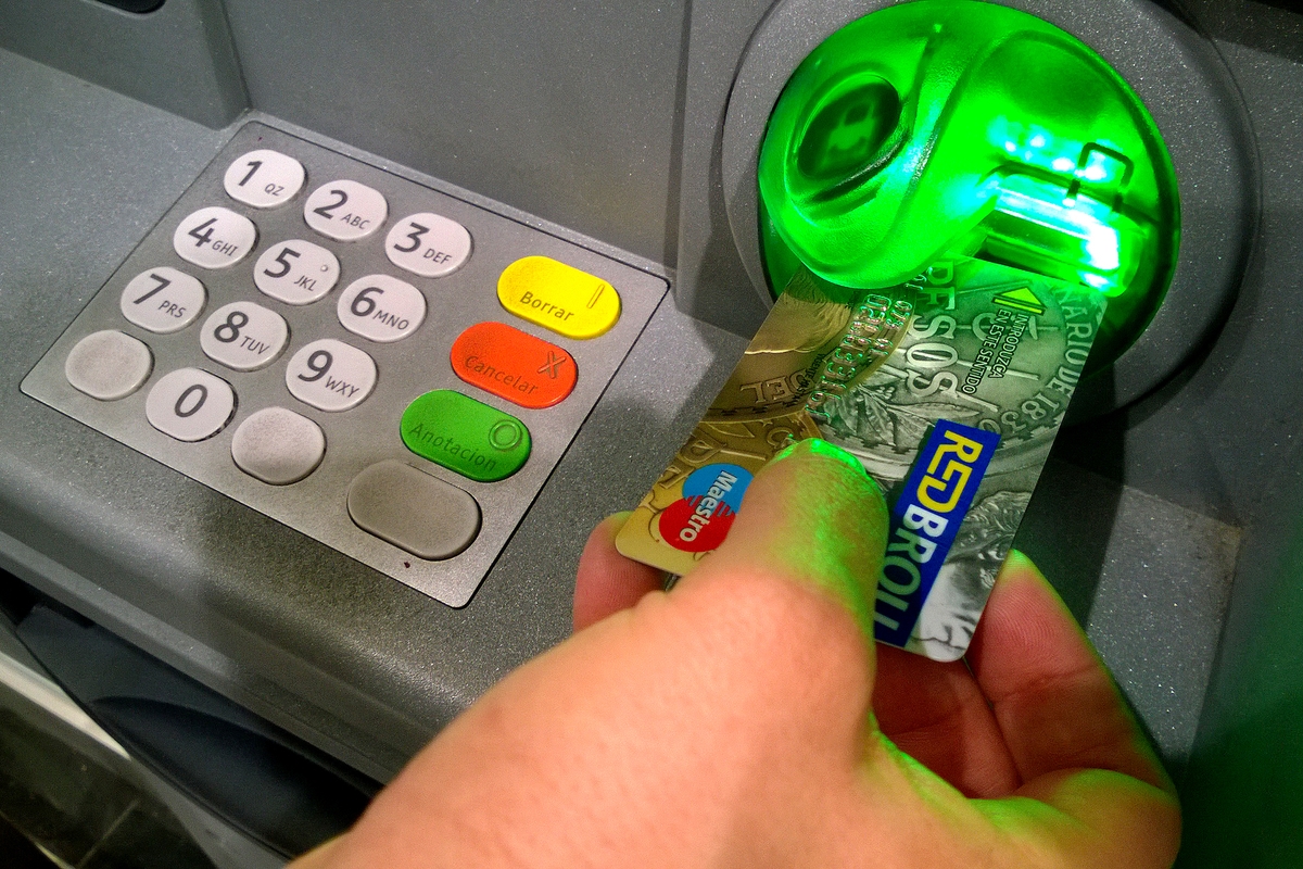 Sucursales del BROU y e-BROU sin actividad por problemas en sistema ...