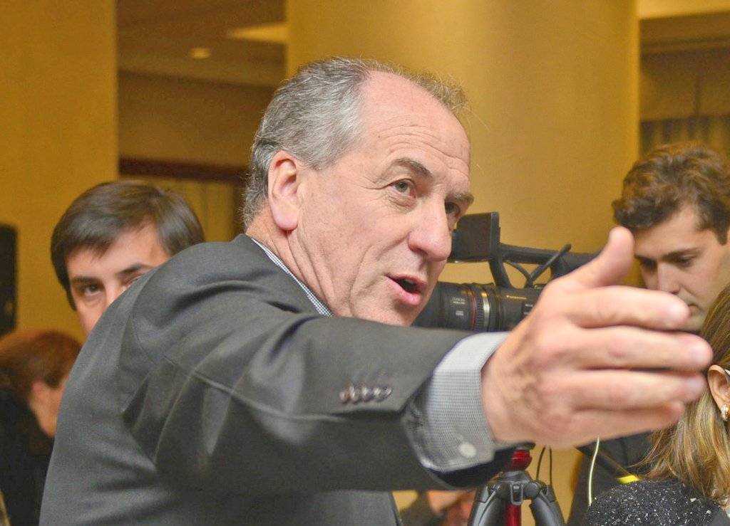 Buscan solución «definitiva» para futura jubilación de cincuentones ...